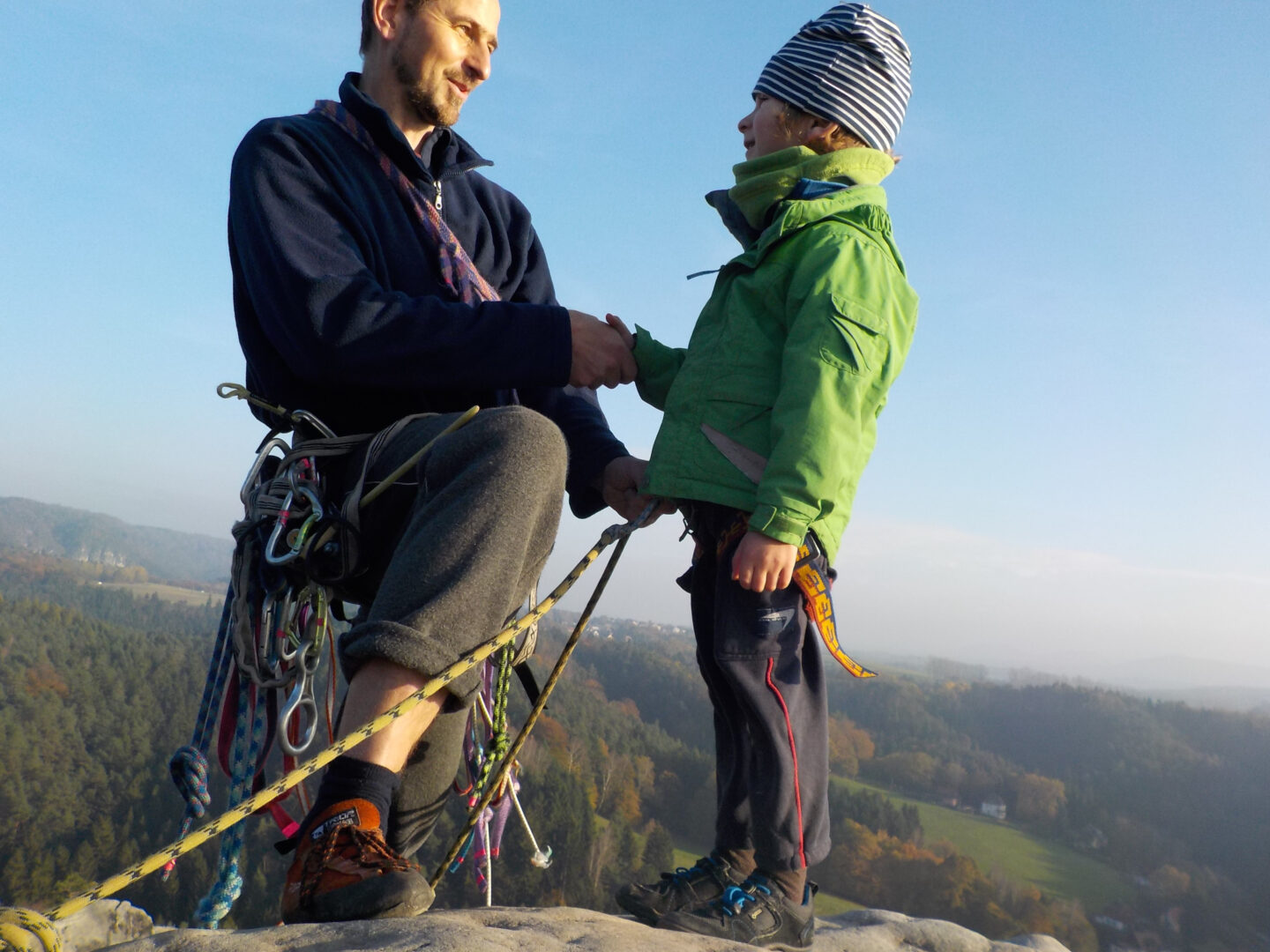 Sächsisches Bergsteigen – Eine Wiege des Freikletterns - Sächsisches ...